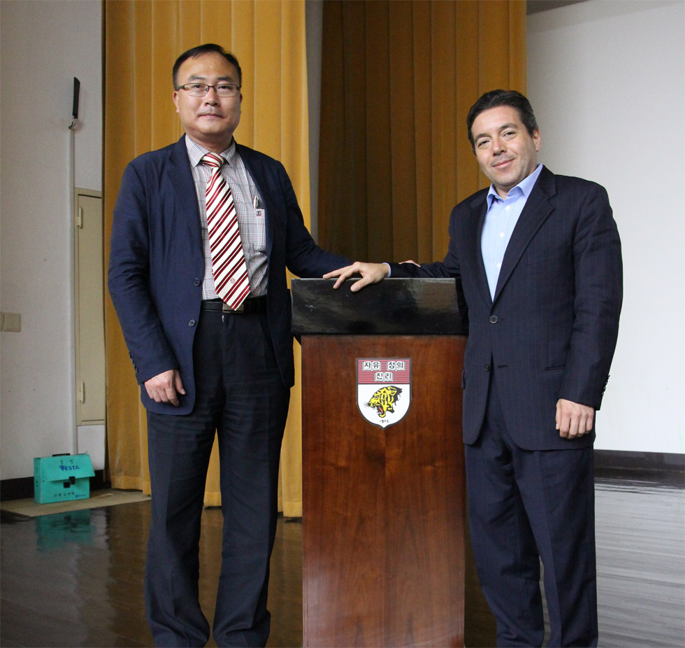 Photo Gallery - Enago Academy